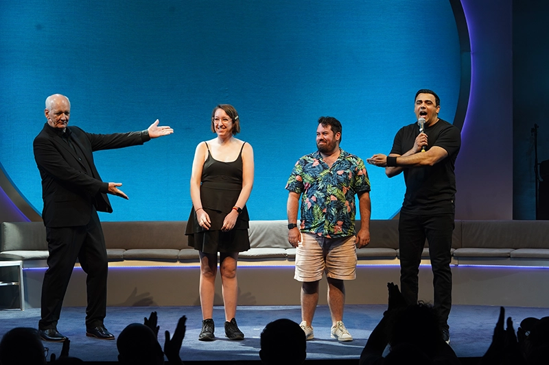 Six questions with Colin Mochrie